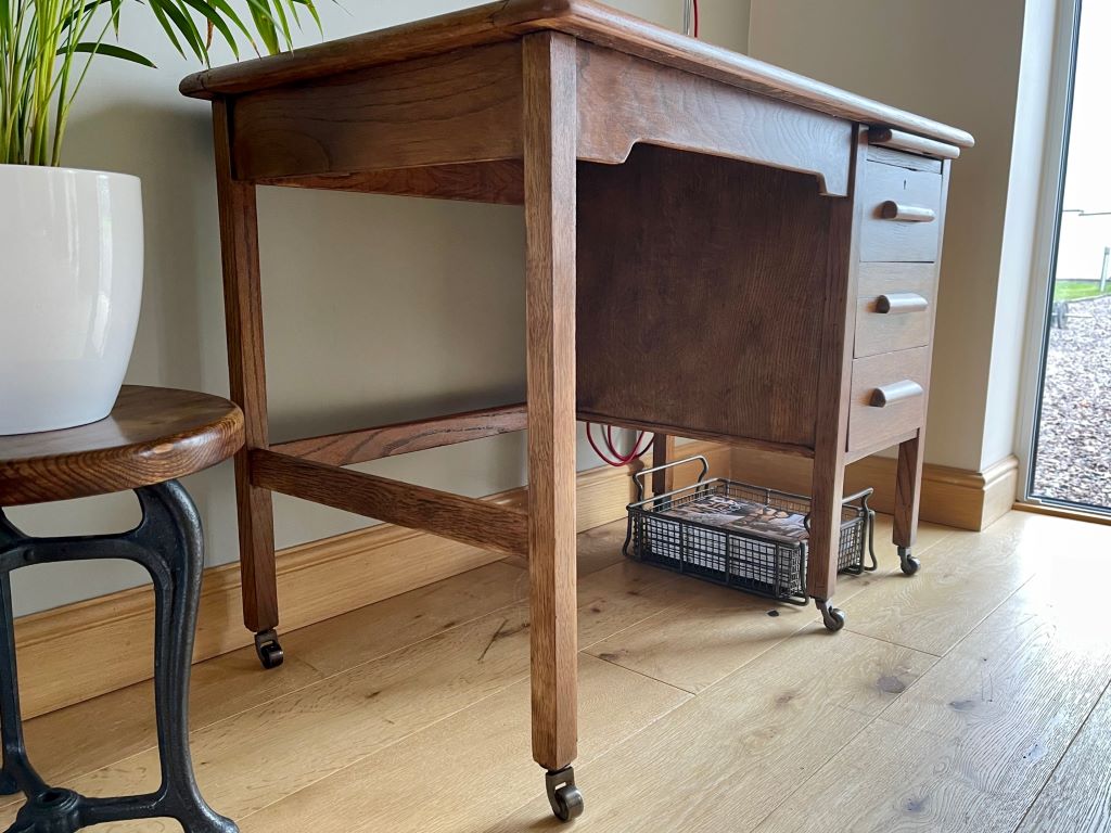 Teachers Desk in Oak by Abbess with Leather Top – Antique, Vintage and ...
