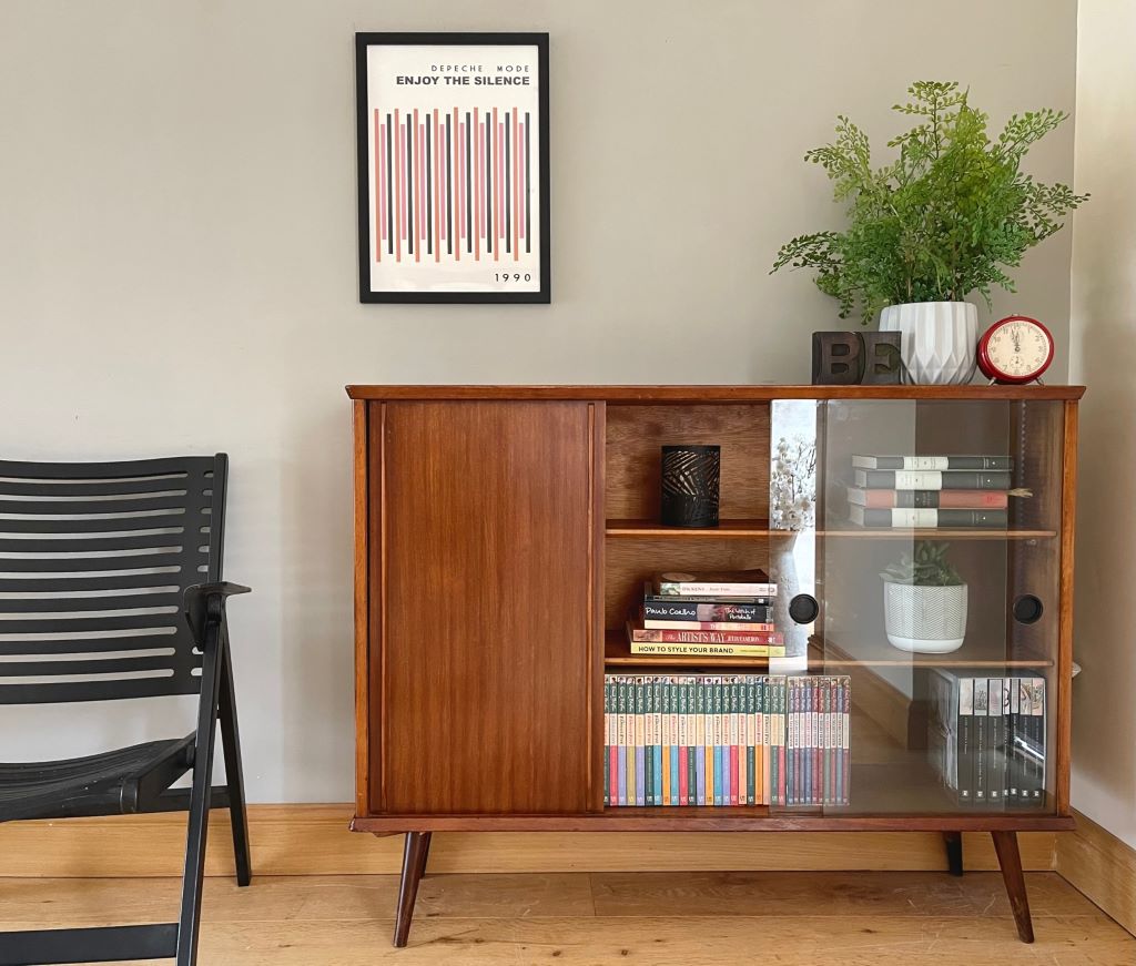 1960’s Three Sliding Doors Bookcase in Teak – Antique, Vintage and ...